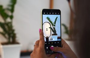 Samsung Galaxy A54 5G Review: Premium A-Series Phone That You Need ...