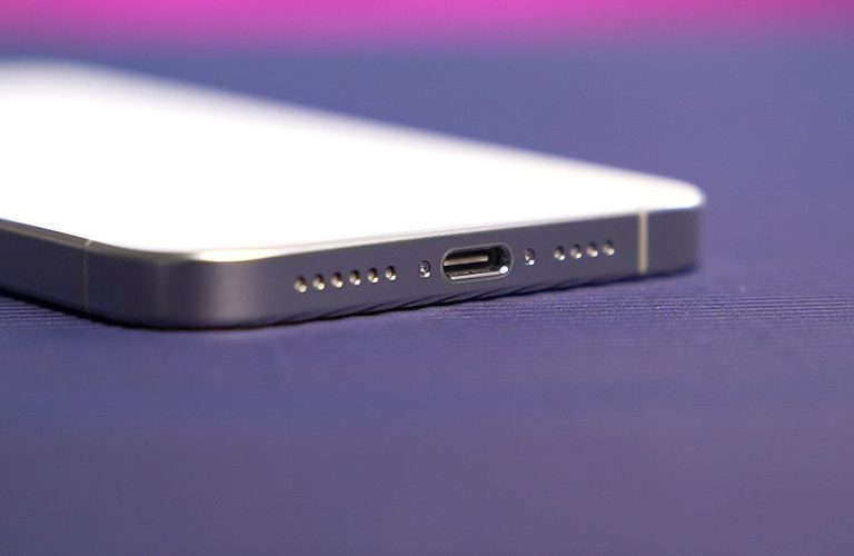 iPhone 15 Pro Max Review: Next Level Gaming & Photography ...